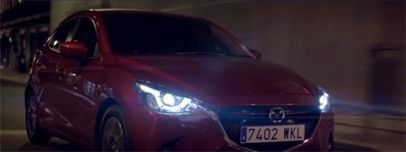 Mazda - Nouvelle Mazda2 - Night surf - Packshotmag