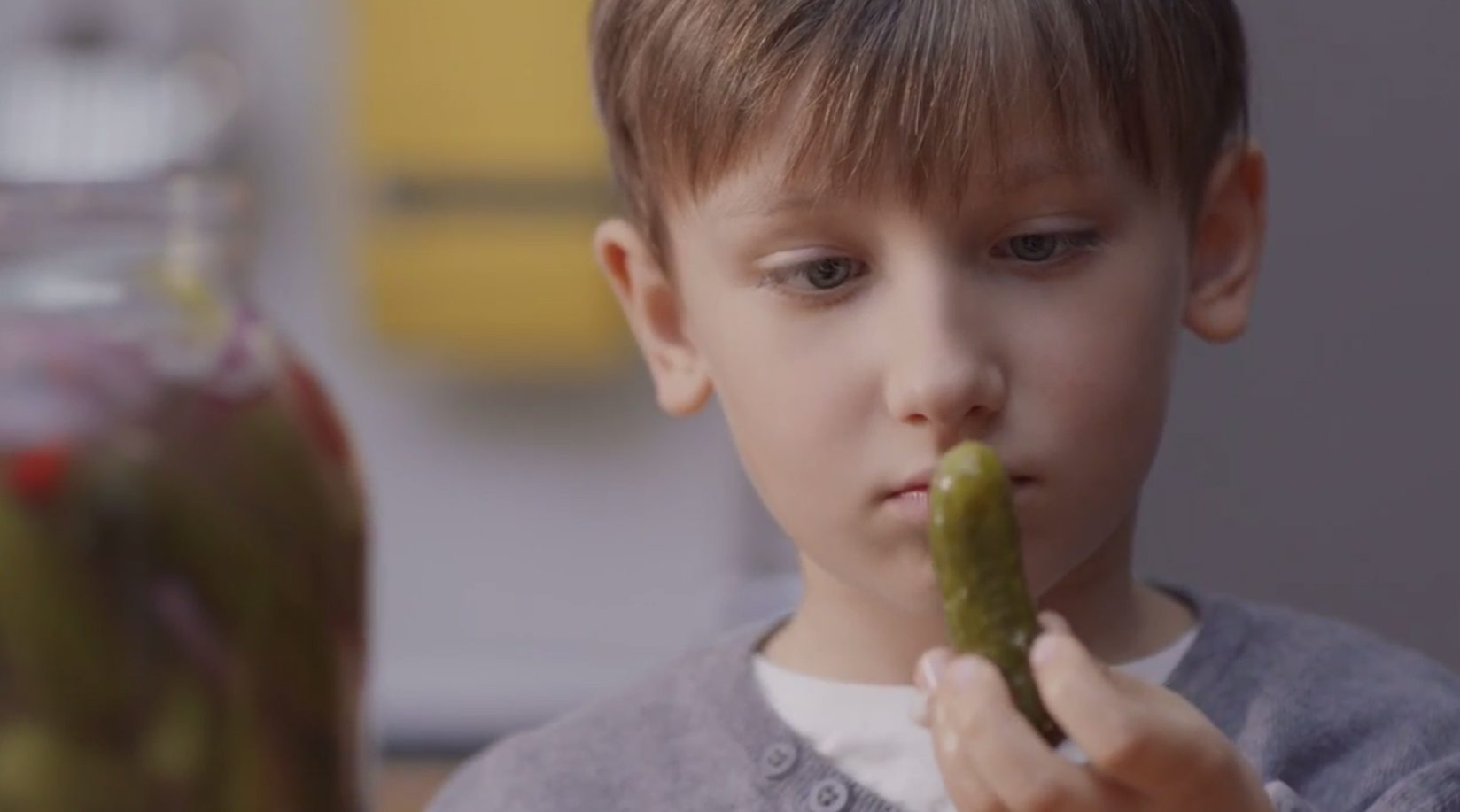 Milka - First tastes - Premiers goûts - Packshotmag