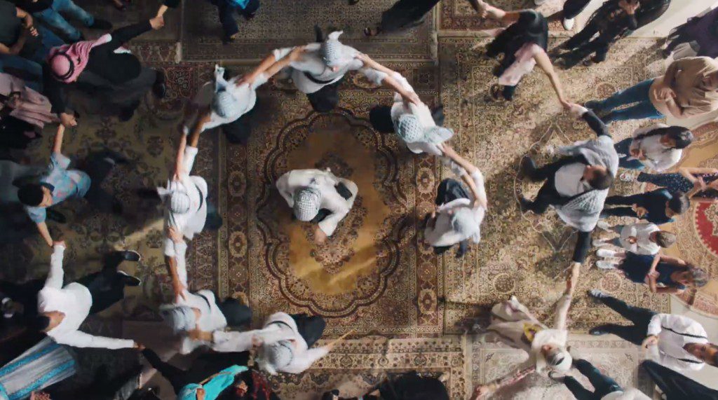 Levi's - Circles - Vis comme tu danses - Packshotmag