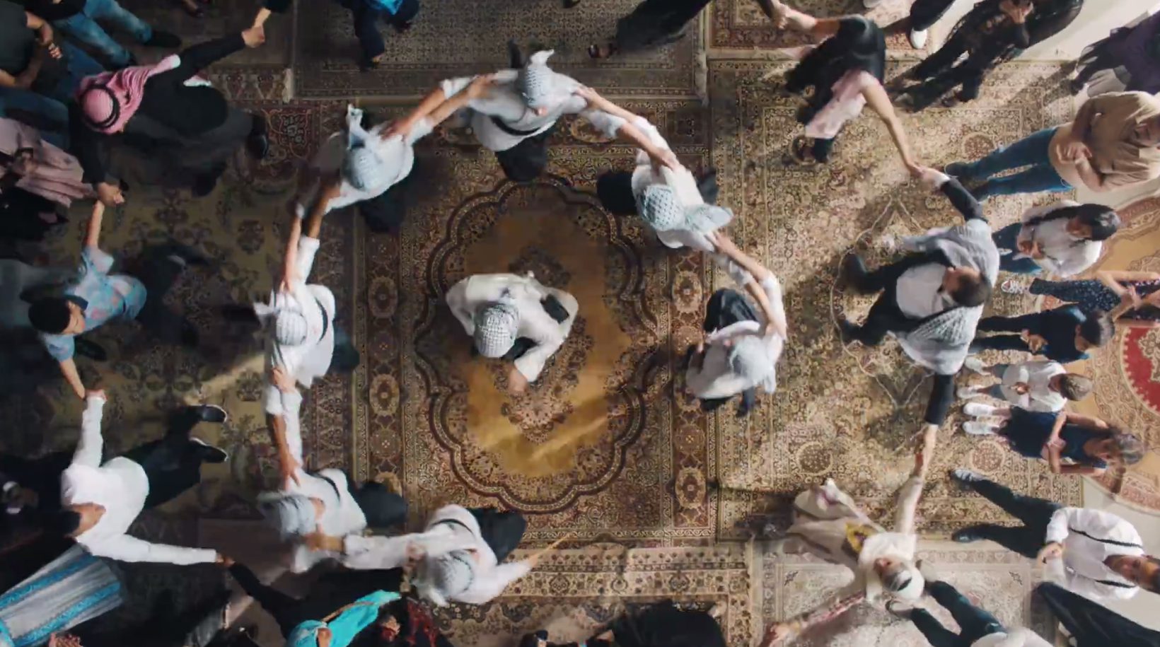 Levi's - Circles - Vis comme tu danses - Packshotmag