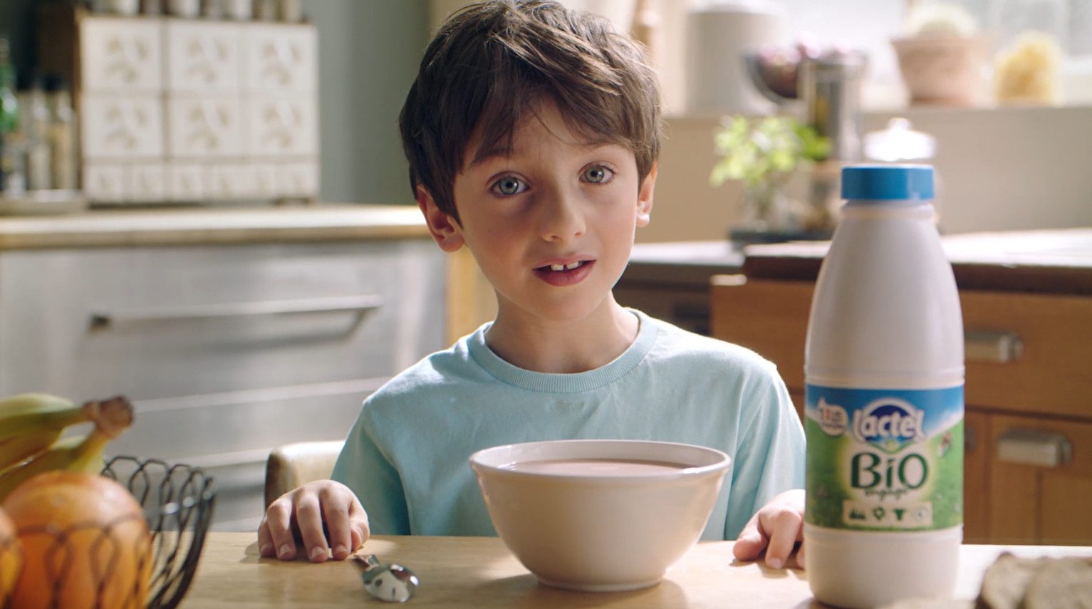 Lactel Bio Engagé 100% Français - Packshotmag