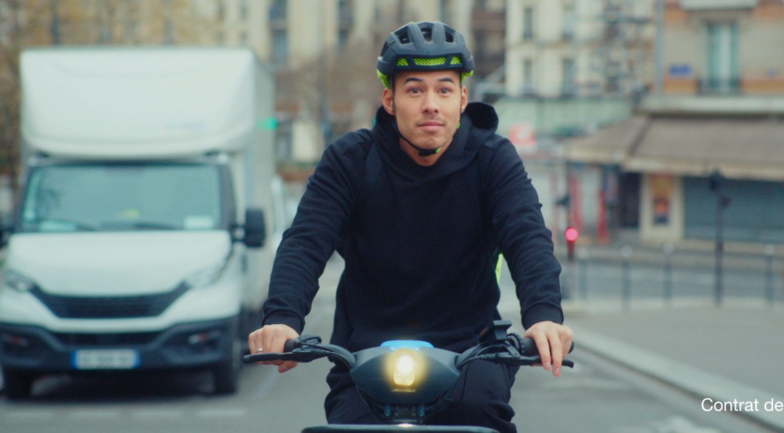 Véligo Location - 6 mois qui changent la vie - Packshotmag