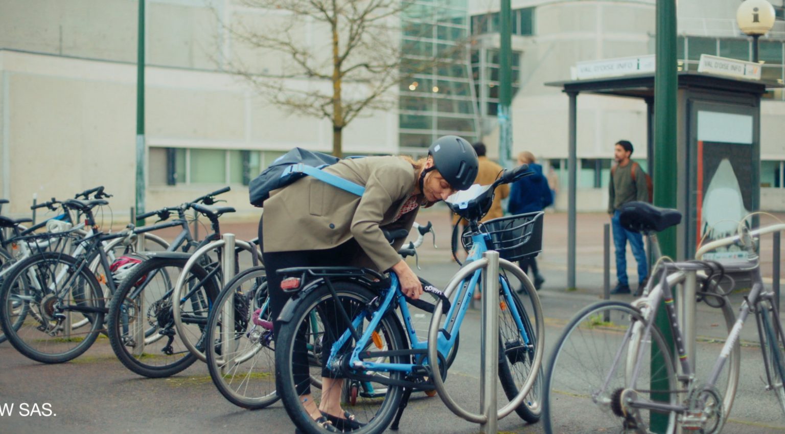 Véligo Location - 6 mois qui changent la vie - Packshotmag