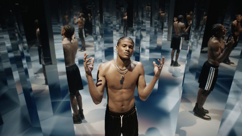 Paco Rabanne - Invictus et Invictus Platinum - Jalen Green - Packshotmag