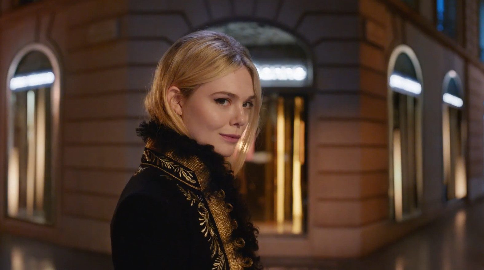 Paco Rabanne - Fame - Elle Fanning - Packshotmag