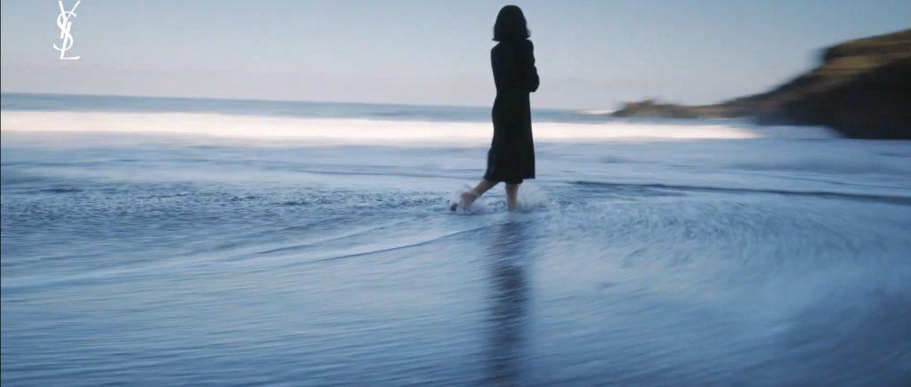 Yves Saint Laurent Libre Le Parfum - Dua Lipa 2022 - Packshotmag