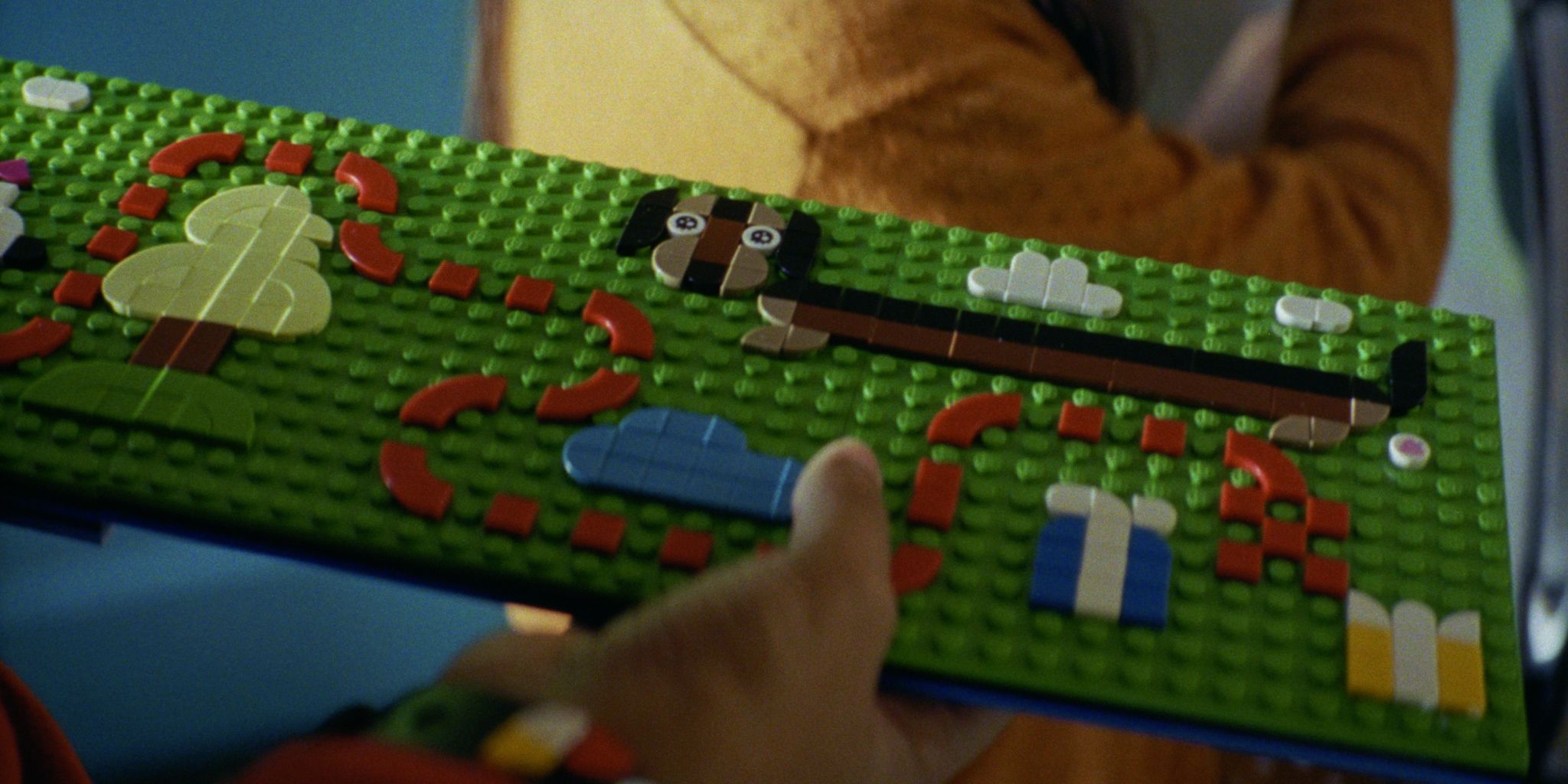 Lego - Réinventons les fêtes ensemble - Katy Perry - Packshotmag