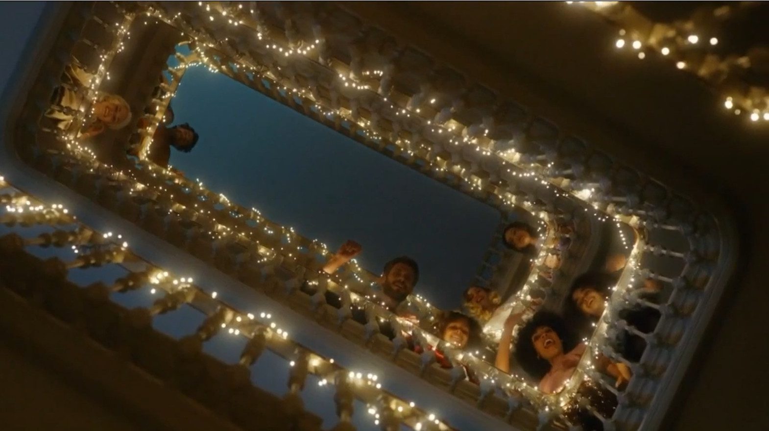 Pandora - Noël 2022 - Pour toutes les histoires - Packshotmag