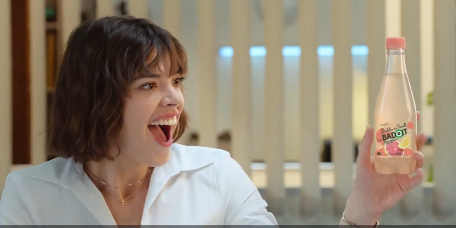 Badoit - Bulles de Fruits ! - Packshotmag