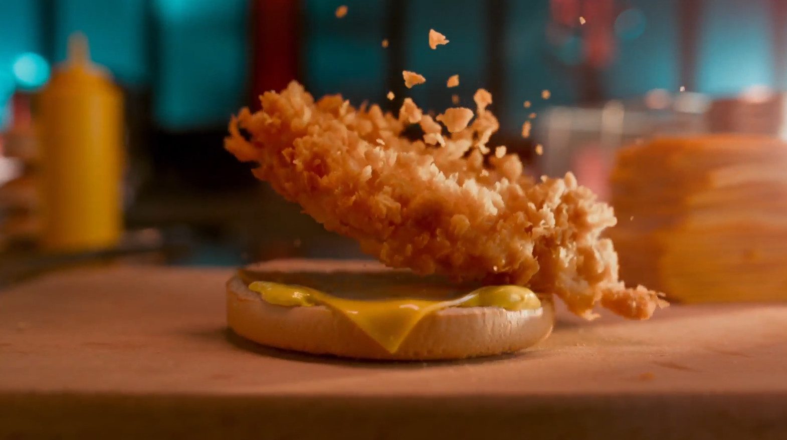 KFC - Boxmaster Wrap - Tower Burgers - Packshotmag