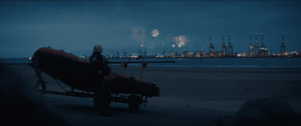 LA\PAC – Give Them A Break - AXA - Packshotmag