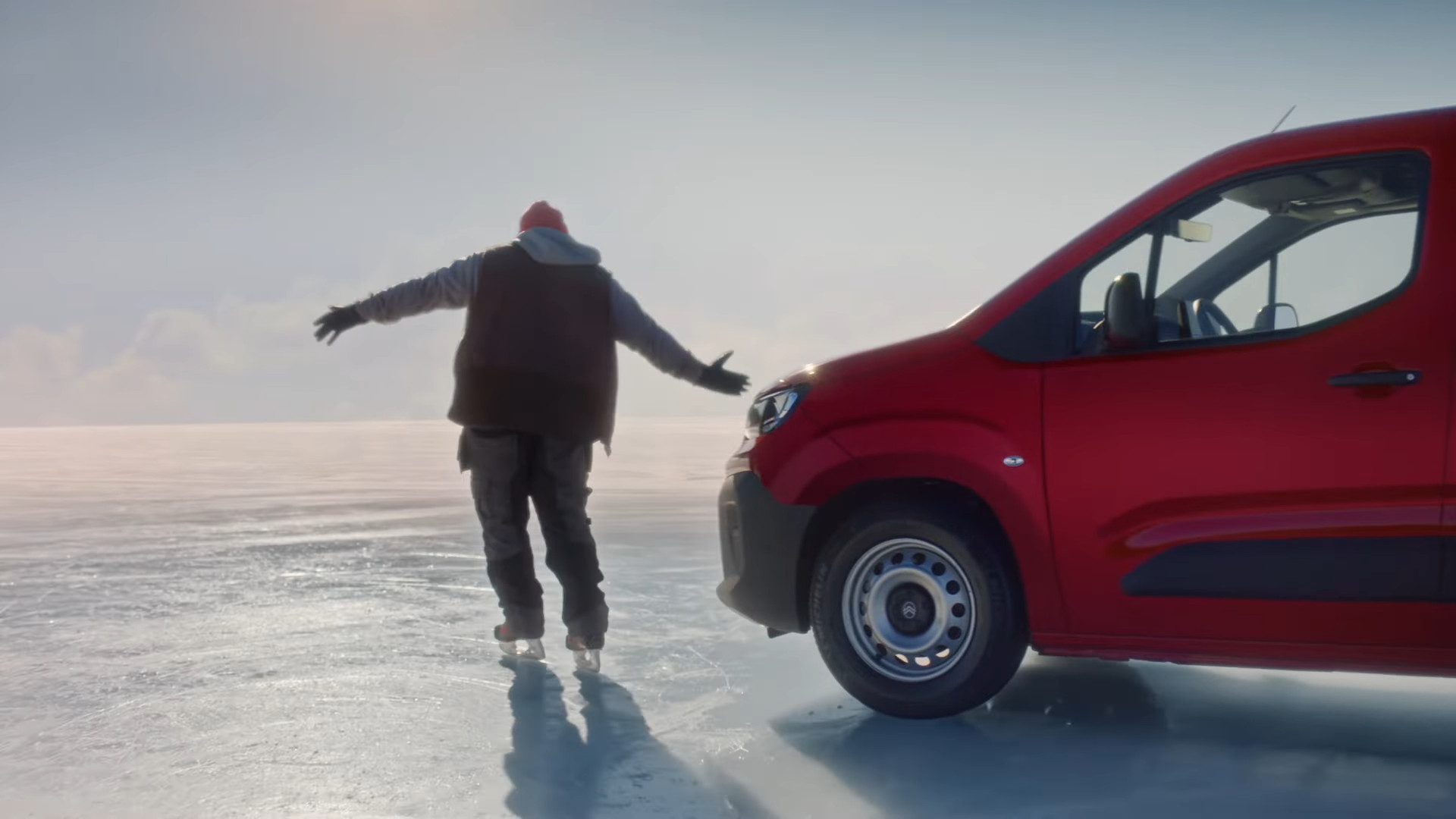 Citroën - 100 ans de passion avec les pros - Packshotmag