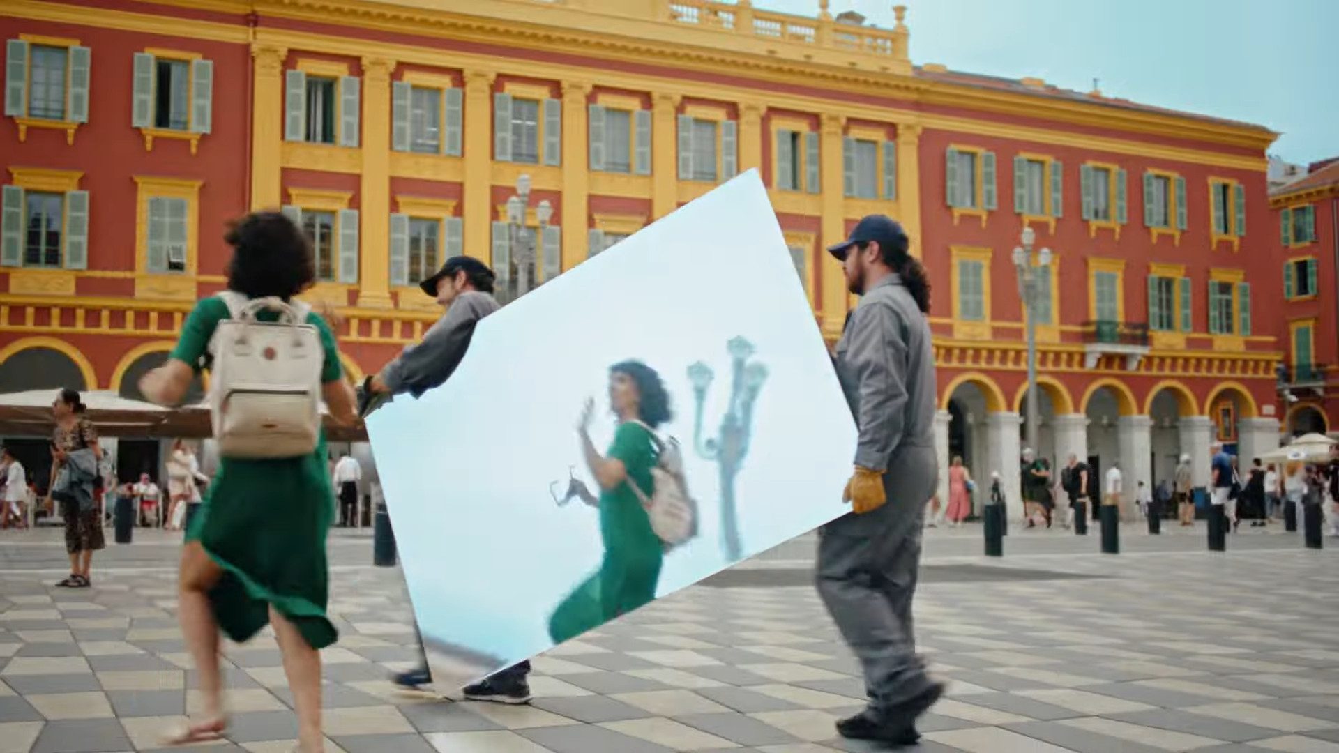 Cabaïa - Love your back - Packshotmag