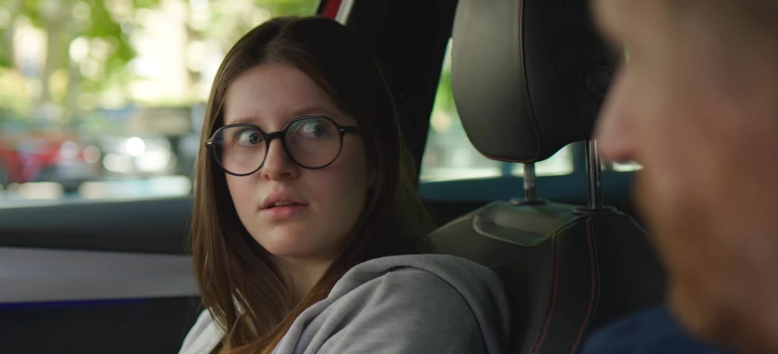 SFR Multi - Brian - Partagez jusqu’à 100Go/ mois avec vos ados - Packshotmag