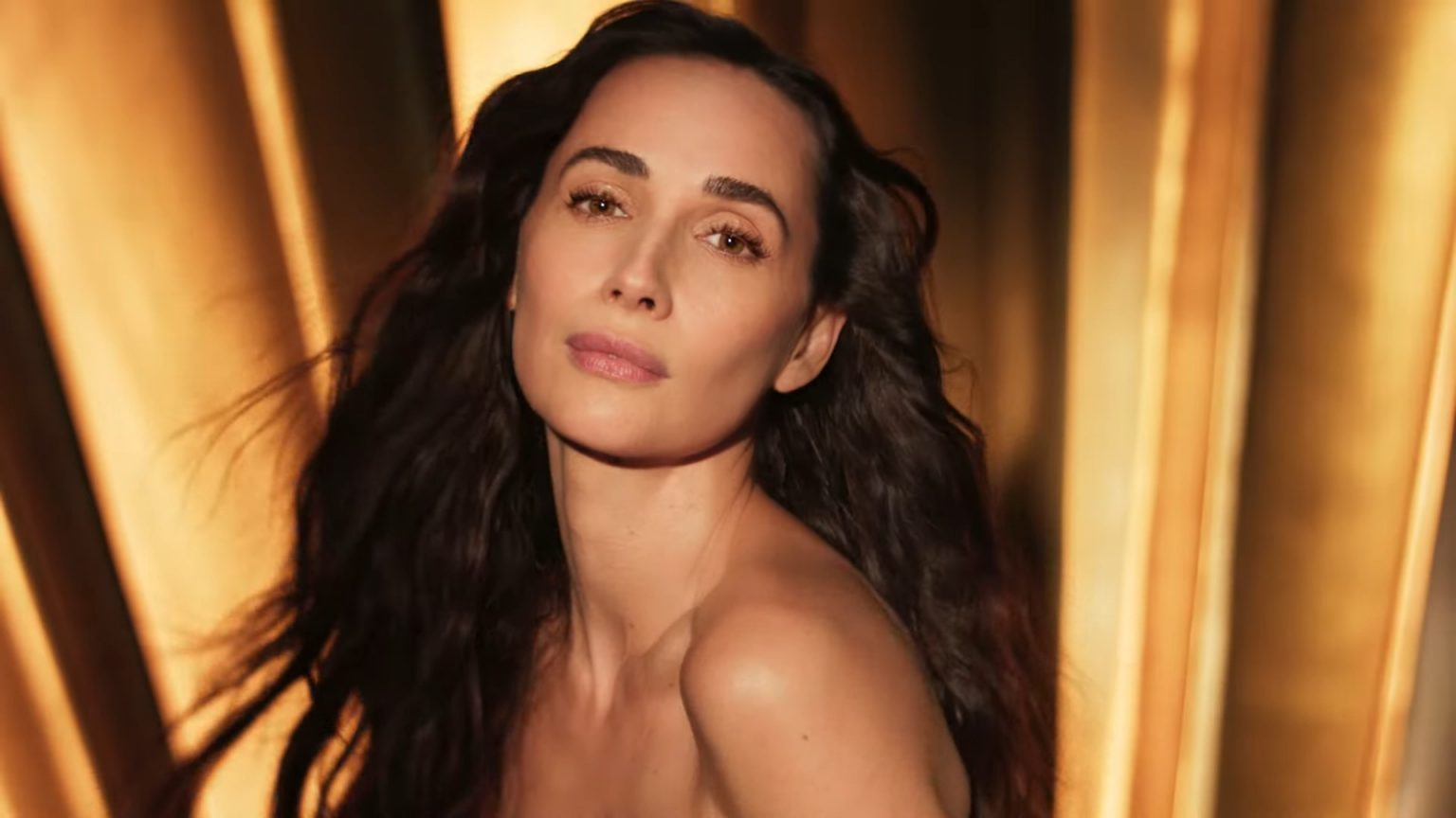 Vénus de Nina Ricci, le nouveau parfum - Packshotmag